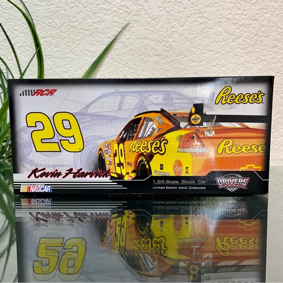 AA Motorsports Authentic | Other | Kevin Harvick 29 Reeses Nascar 207 ...